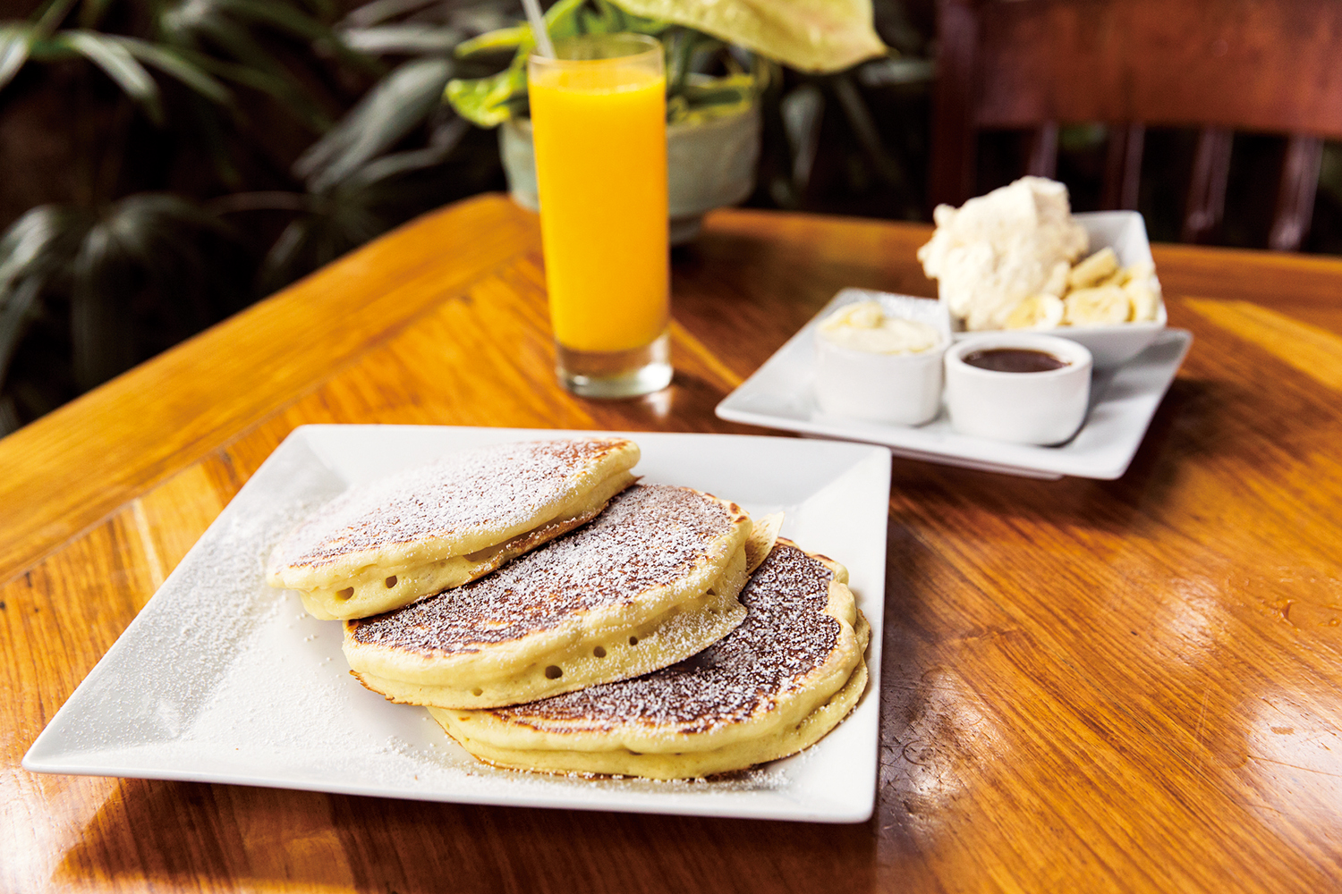 聖なる力が宿る地・ハワイ島で、ヒーリングパワーをとりこむカフェ&レストラン。 | So, Coffee?